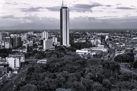 Petro llega hoy a Cali a consejo de seguridad tras atentado